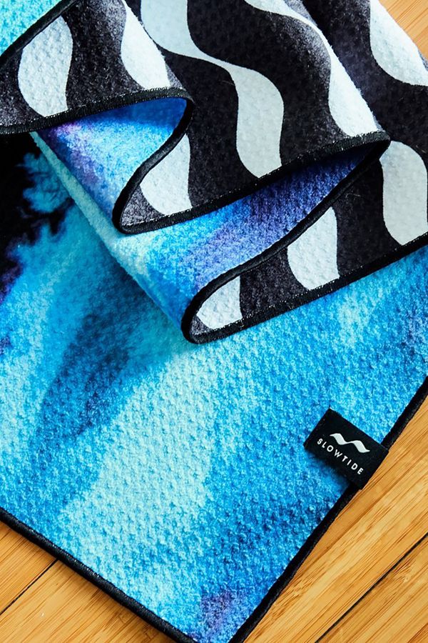 Tarovine Yoga Towel | Anthropologie UK