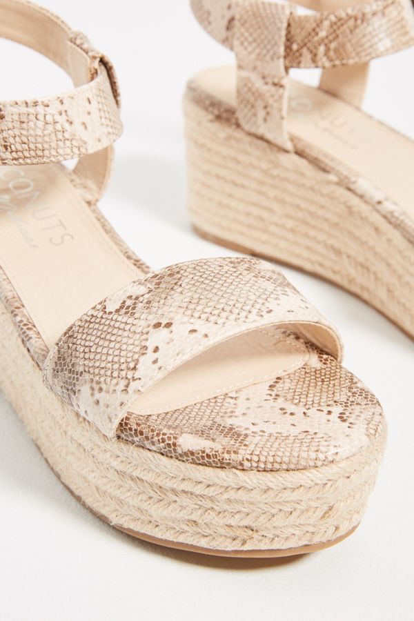 Coconuts by Matisse Sunchaser Platform Sandals | Anthropologie
