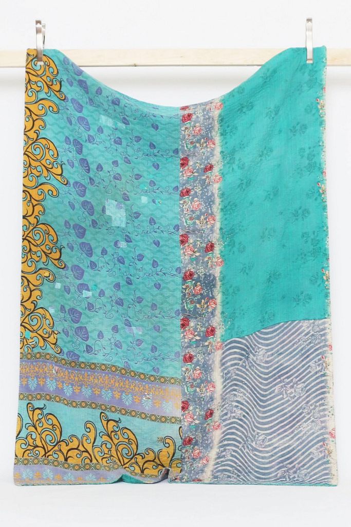Anchal Twin Kantha Quilt No. T190937 | Anthropologie