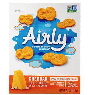 Airly Cheddar Oat Clouds Snack Crackers, 7.5 oz | Central Market ...