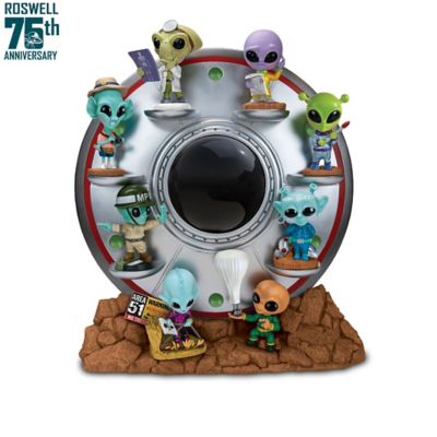 Return To Roswell Figure Collection Featuring Hand-Painted Miniature ...