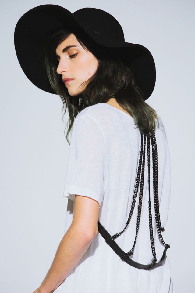 JAKIMAC 5-Point Leather Chain Harness | Urban Outfitters