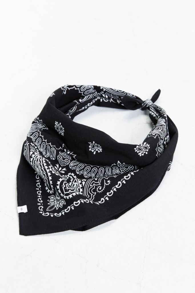 Uo Basic Medallion Bandana Urban Outfitters