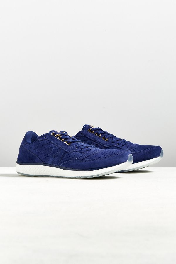 Saucony Freedom Runner Sneaker | Urban Outfitters
