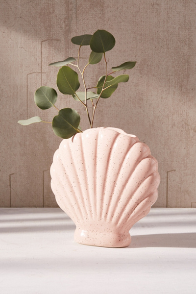 Shell Vase | Urban Outfitters