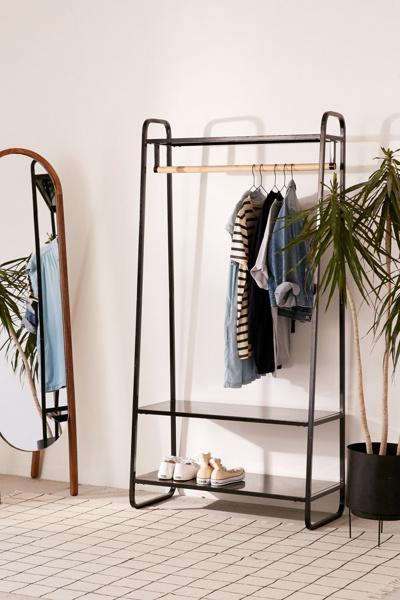 Cameron Clothing Rack | Urban Outfitters