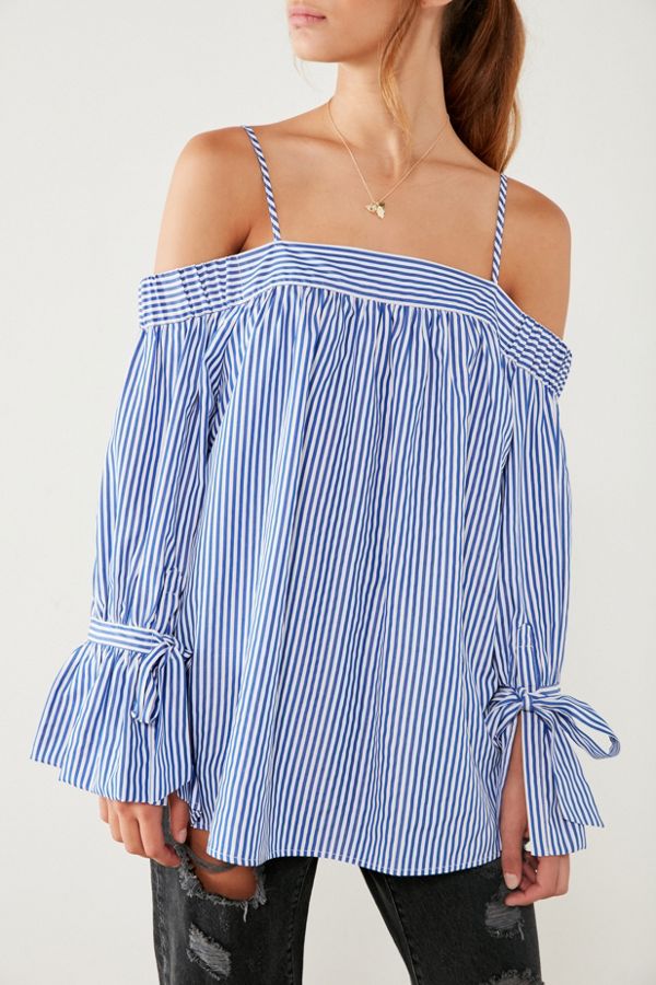 Kimchi Blue Striped Cold-Shoulder Top | Urban Outfitters