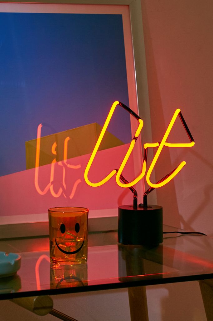 Lit Neon Sign Table Lamp | Urban Outfitters Canada
