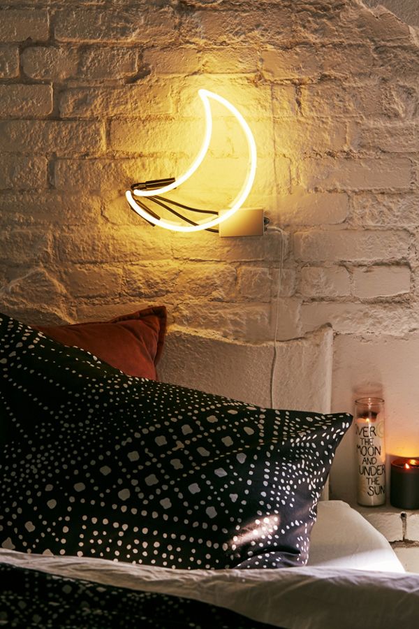Crescent Moon Neon Sign | Urban Outfitters