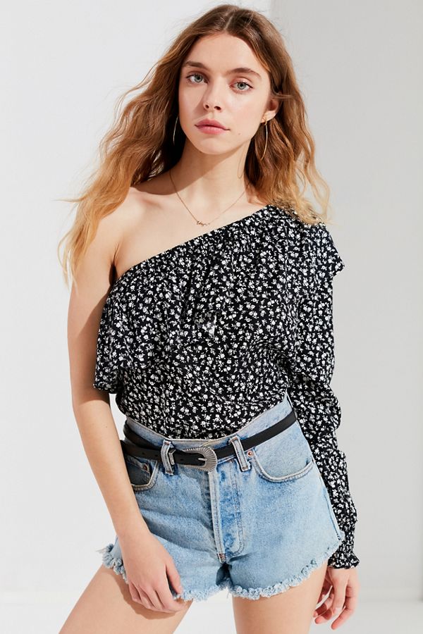 UO Stella One-Shoulder Ruffle Top | Urban Outfitters