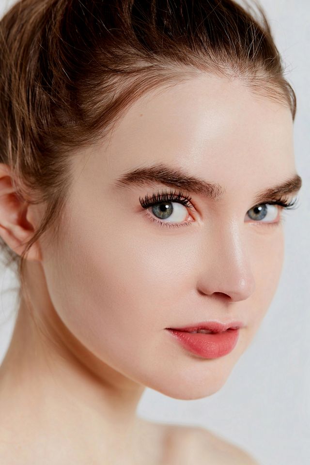 Love Lash Magnetic Faux Lash Extension | Urban Outfitters
