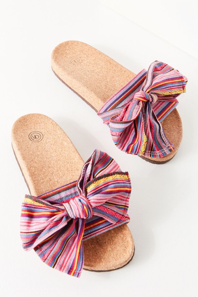 UO Striped Bow Pool Slide | Urban Outfitters