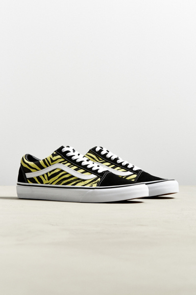 Vans Old Skool Zebra Sneaker | Urban Outfitters