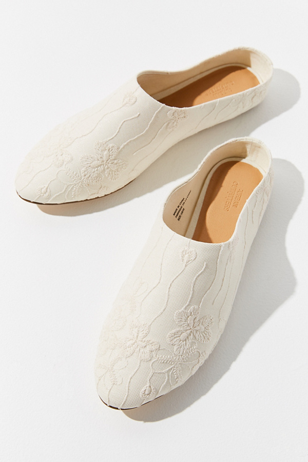 UO Embroidered Mule | Urban Outfitters
