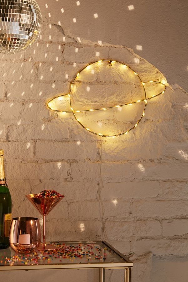 Saturn Light Sculpture | Urban Outfitters Canada