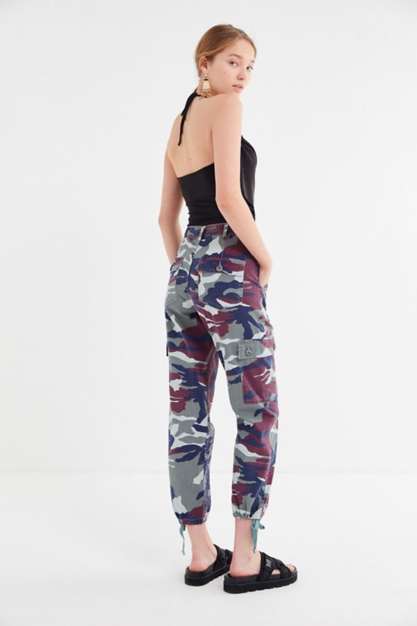 Uo Authentic Camo High Rise Cargo Pant Urban Outfitters