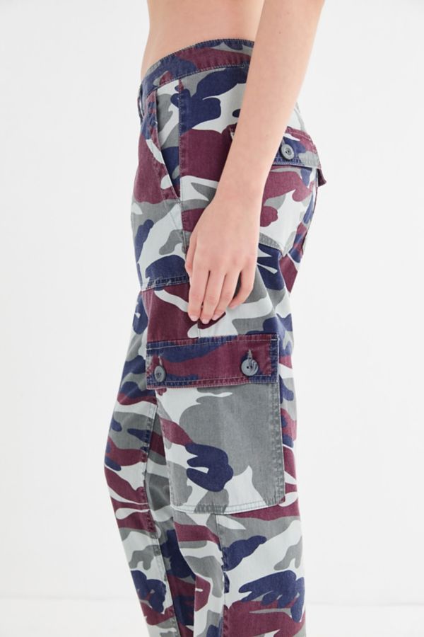 Uo Authentic Camo High Rise Cargo Pant Urban Outfitters