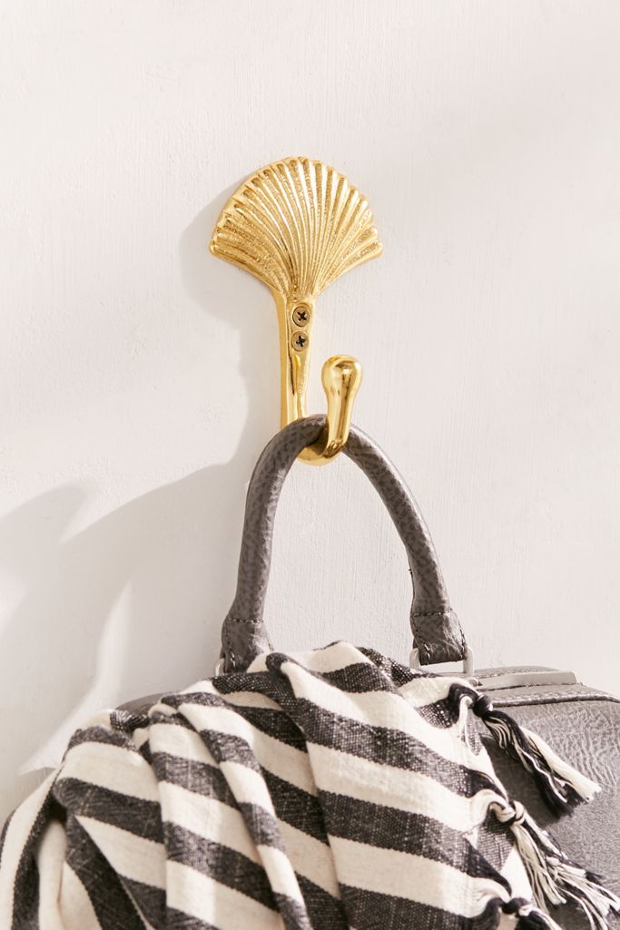 Gold Shell Hook | Urban Outfitters