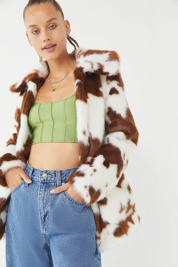 Jakke Tammy Cow Print Faux Fur Coat | Urban Outfitters