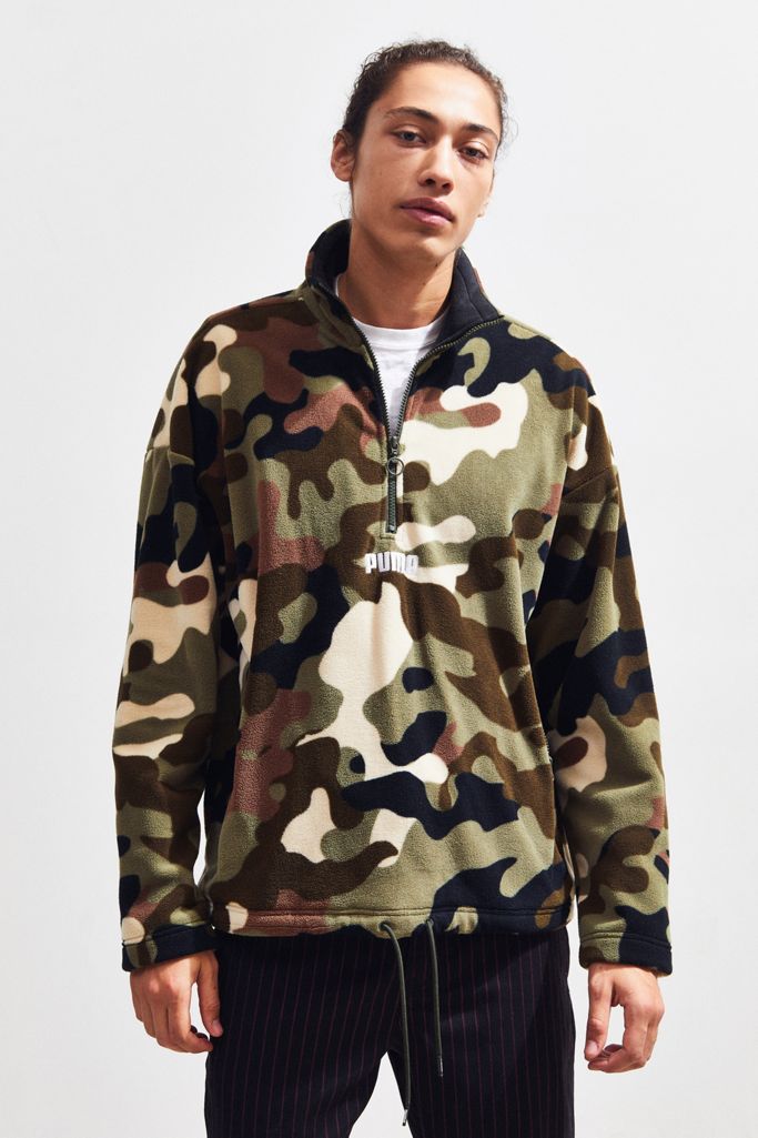 Puma Patterned Half-Zip Sherpa Sweatshirt | Urban Outfitters