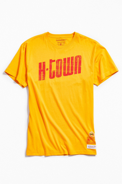 Mitchell & Ness Houston Rockets H-Town Tee | Urban Outfitters