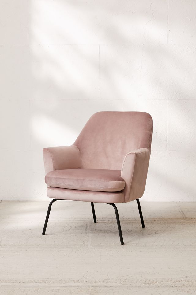 Chloe Velvet Arm Chair | Urban Outfitters