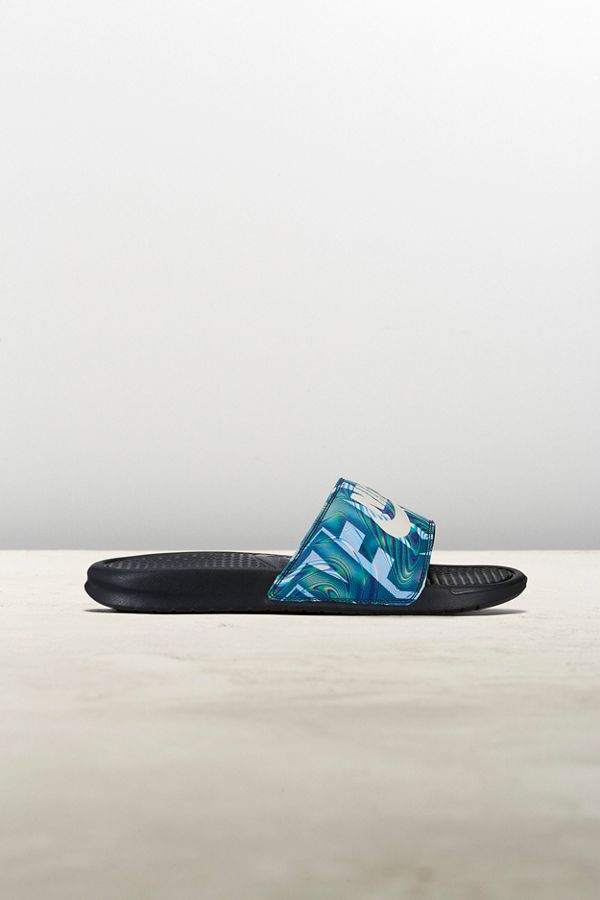Nike Benassi Printed Slide Sandal | Urban Outfitters
