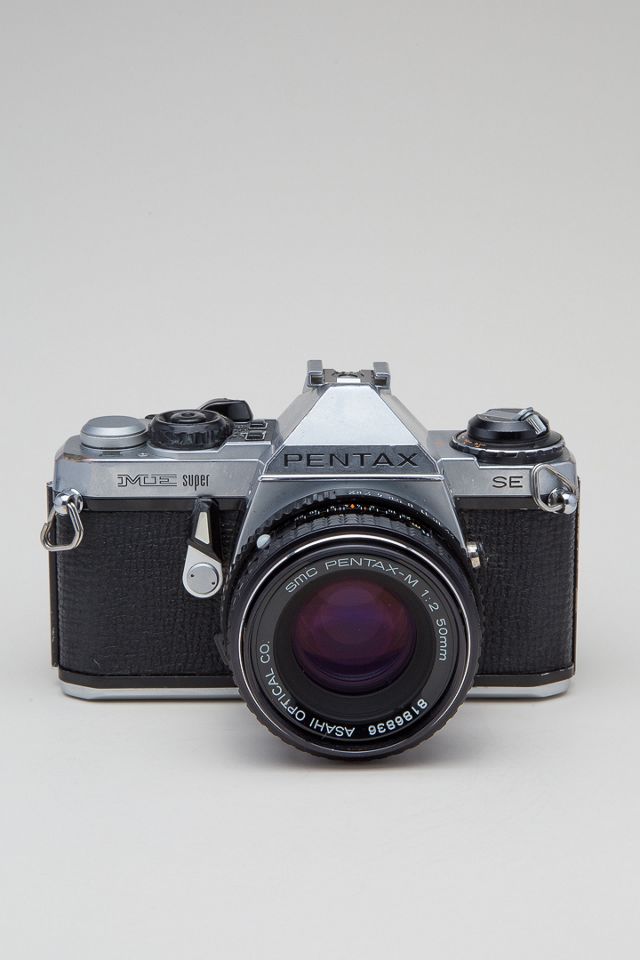 Acme Camera Co. Vintage Pentax ME Super 35mm SLR Camera | Urban Outfitters