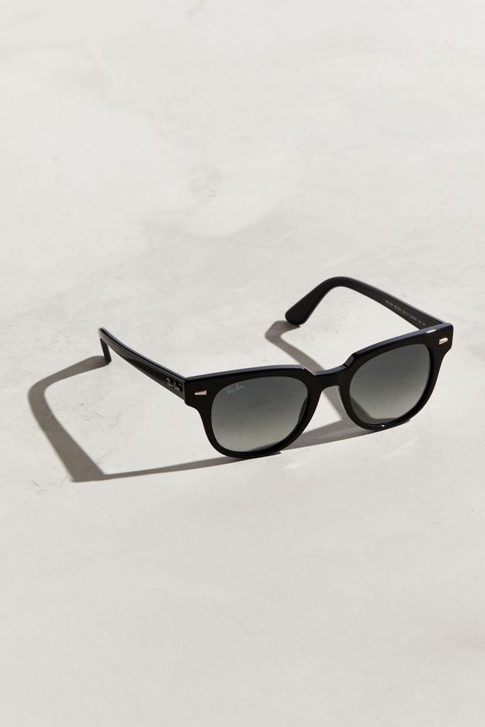Ray-Ban Meteor Sunglasses | Urban Outfitters