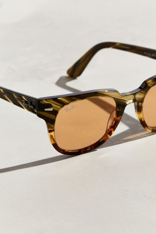 Ray-Ban Gradient Stripe Meteor Sunglasses | Urban Outfitters