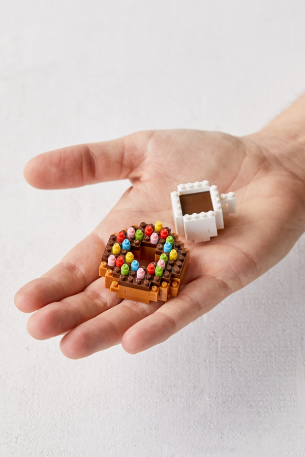 Nano Block Donut + Coffee Building Block | Urban Outfitters