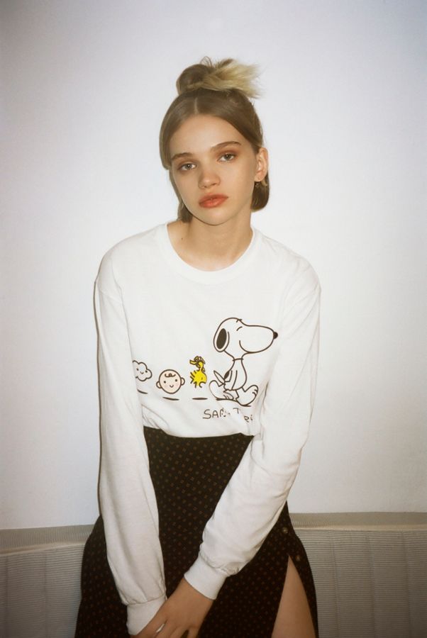 Peanuts Long Sleeve Tee | Urban Outfitters