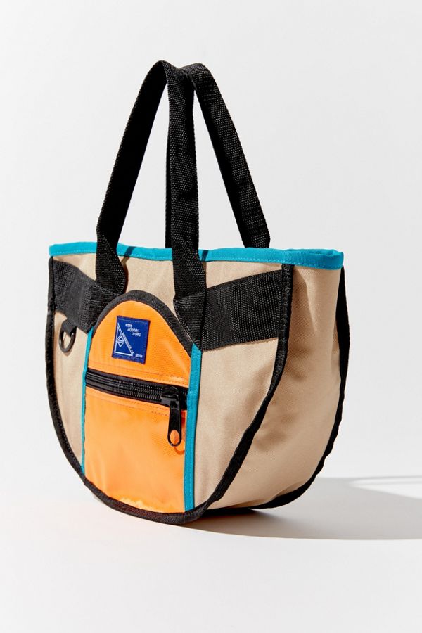 Peters Mountain Works UO Exclusive Evergreen Colorblock Tote Bag ...