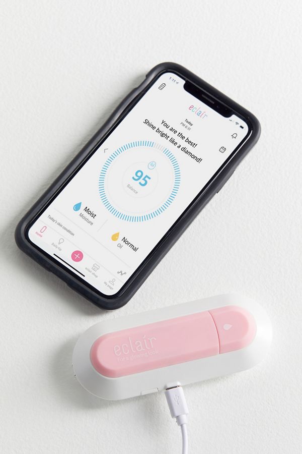 eclair Skin Moisture Analyzer Smart Tool | Urban Outfitters