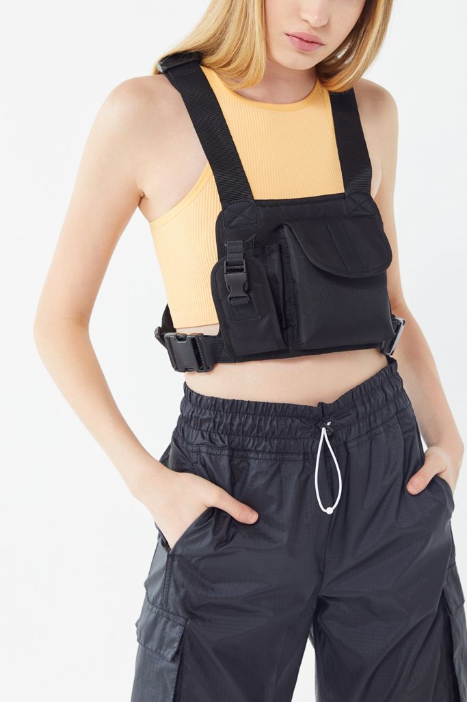 Blake Chest Rig Utility Bag | Urban Outfitters