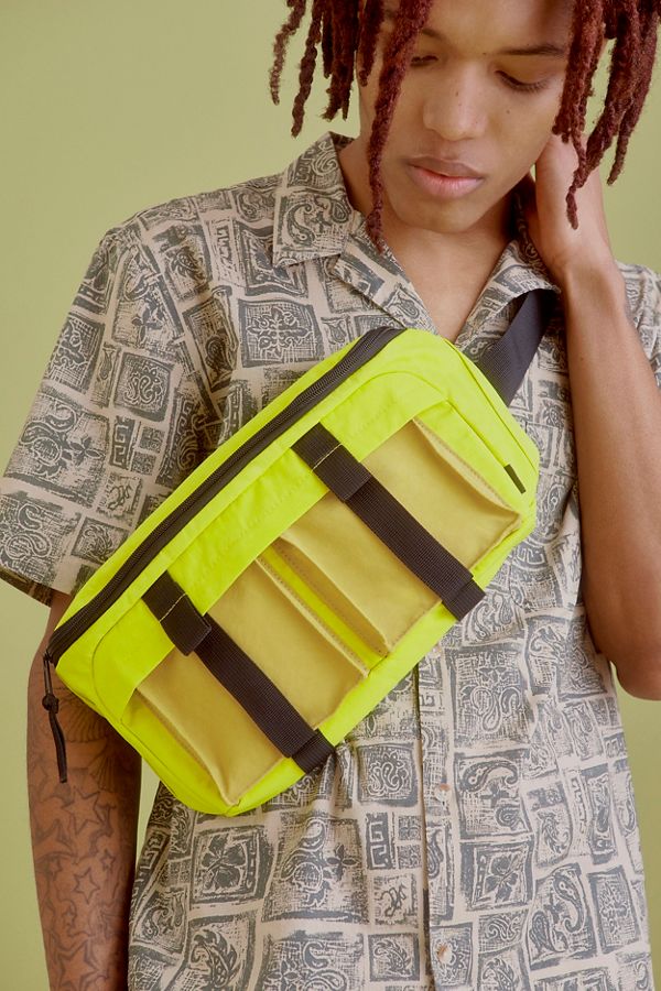 UO Utility Crossbody Bag | Urban Outfitters