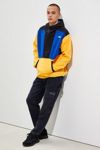 The North Face Colorblock Half-Zip Sweatshirt | Urban Outfitters