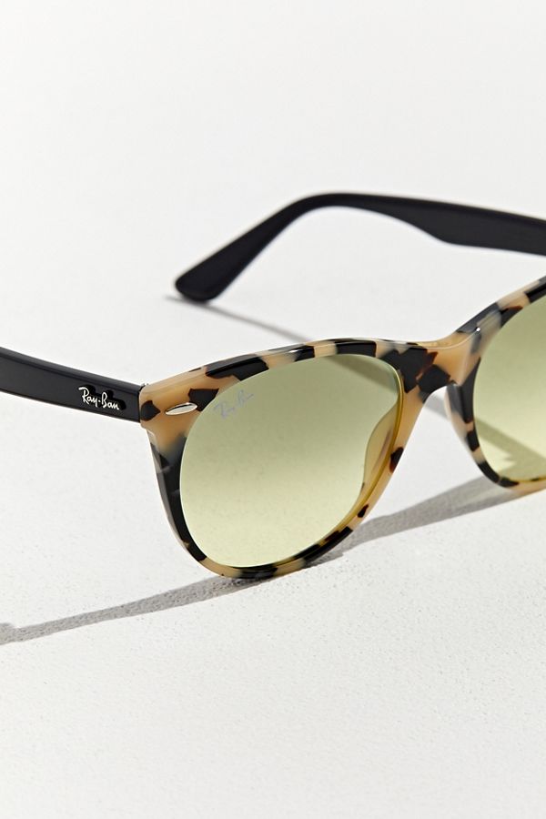 Ray-Ban Wayfarer II Evolve Sunglasses | Urban Outfitters