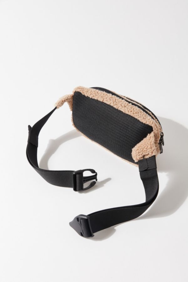 Kavu Spectator Fleece Belt Bag Urban Outfitters
