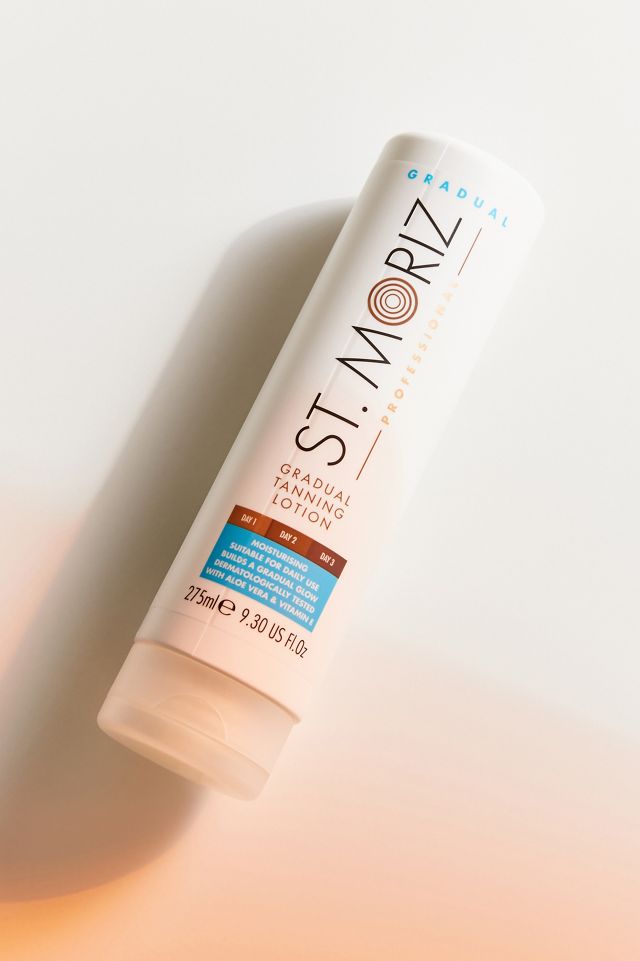 St. Moriz Professional Gradual Tanning Lotion | Urban Outfitters