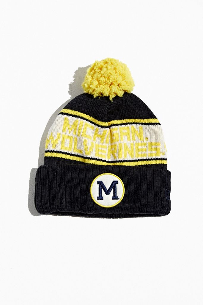 New Era University Of Michigan Pompom Beanie | Urban Outfitters