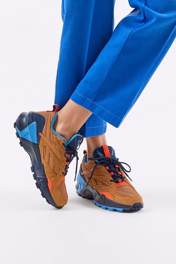 Reebok Aztrek Double Mix Trail Sneaker | Urban Outfitters