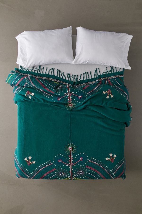 Honora Embroidered Bed Blanket | Urban Outfitters Canada