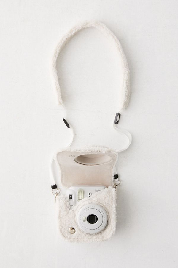 Sherpa Instax Mini 9 Camera Bag | Urban Outfitters Canada