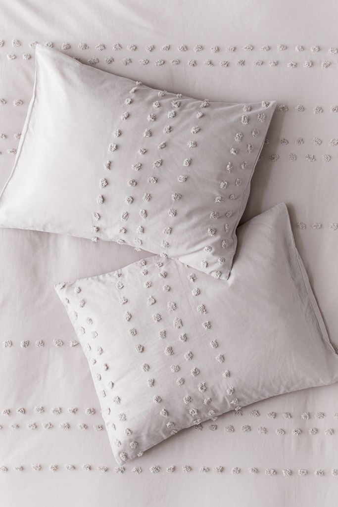 Sedona Tufted Sham Set | Urban Outfitters