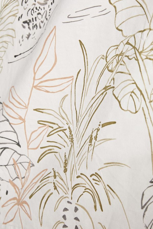 Line Drawing Landscape Tapestry | Urban Outfitters