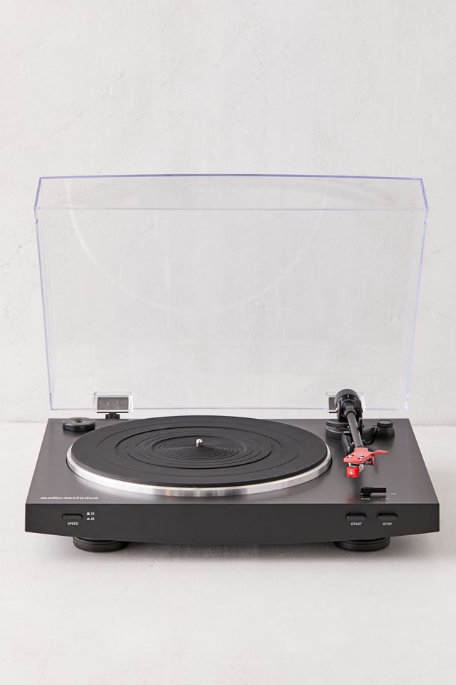 Audio-Technica LP3 Record Player | Urban Outfitters