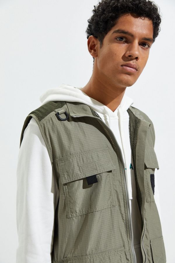 UO Fishing Utility Vest | Urban Outfitters Canada
