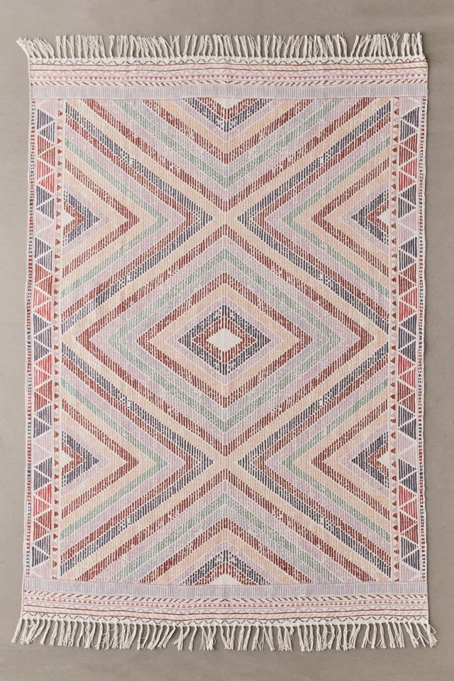 Arya Printed Rug | Urban Outfitters