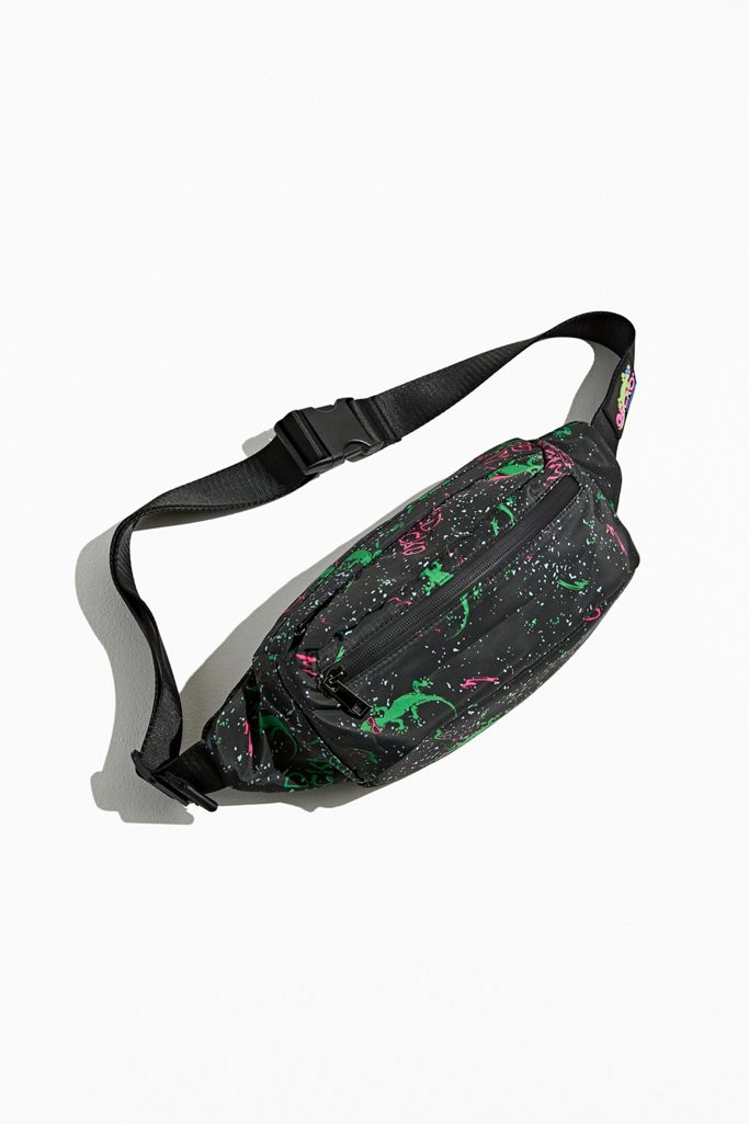 Gecko Hawaii Wild Sling Bag | Urban Outfitters